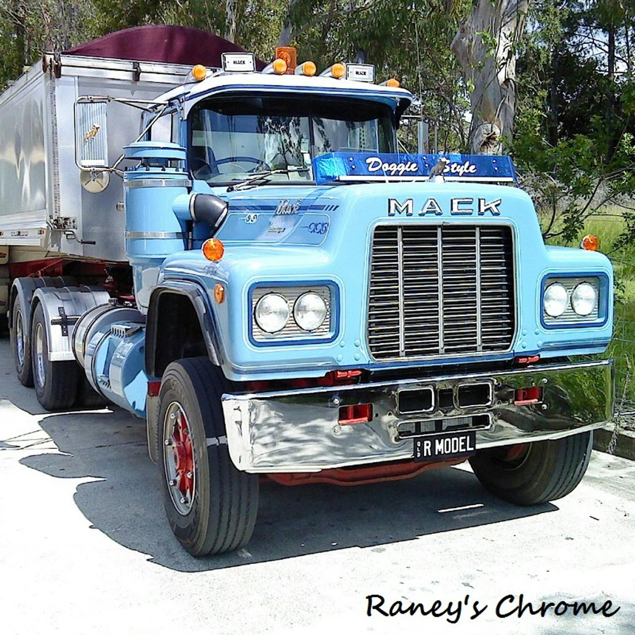 Mack R Model Chrome Bumper By Valley Chrome - Raney's Truck Parts