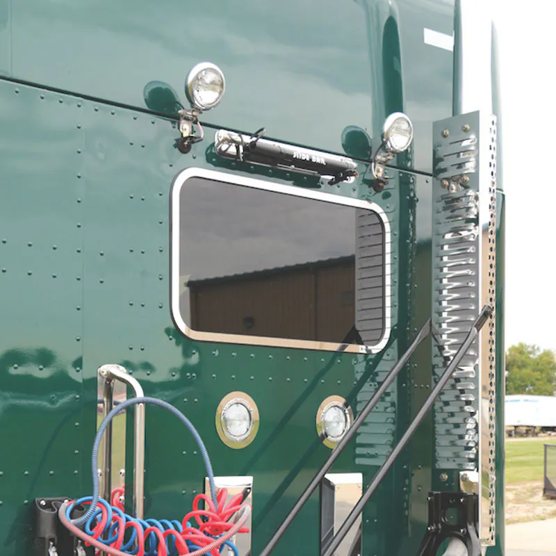 Kenworth T680 T880 Sleeper Rear Window Trim By RoadWorks - Raney's ...