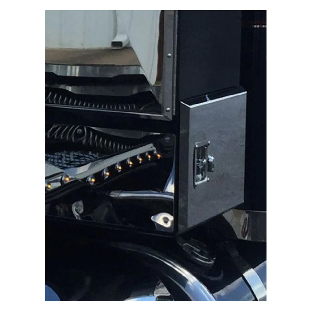 Enclosed 3 Door Aluminum Rack With Side Doors And Window By Brunner ...