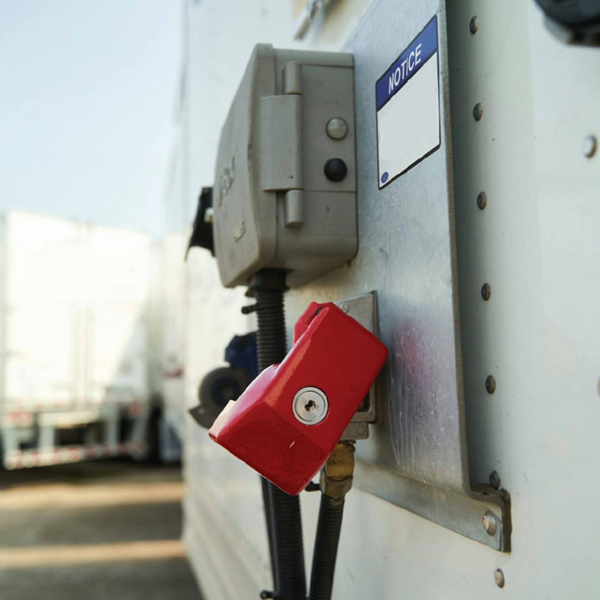 EasyJake Engine Brake Button - Raney's Truck Parts