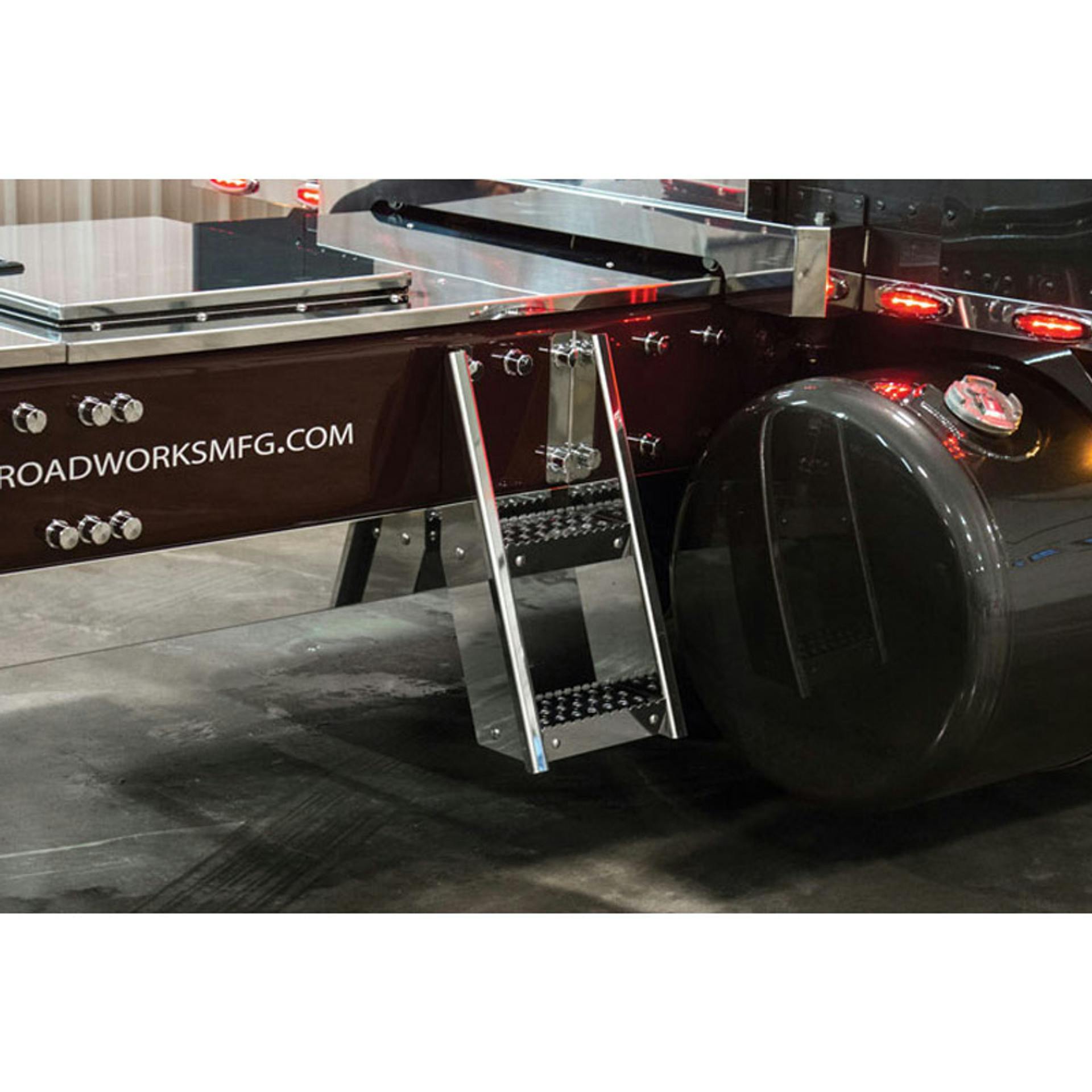 Heavy Duty Aluminum Truck Frame Step - Raney's Truck Parts