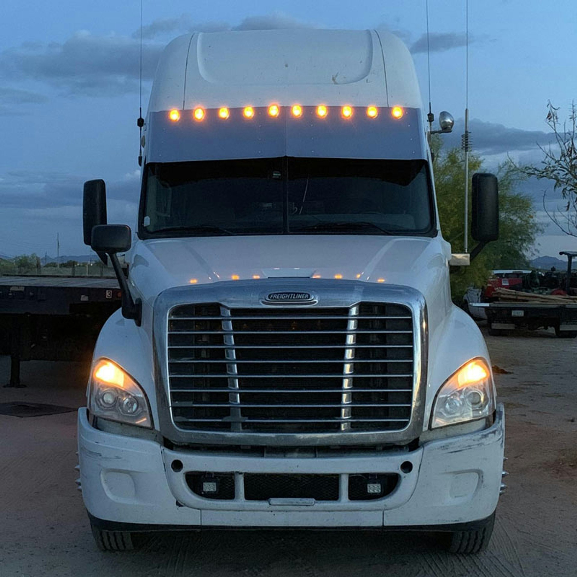 Freightliner Cascadia Bumper 2018 & Older By Valley Chrome Replaces ...