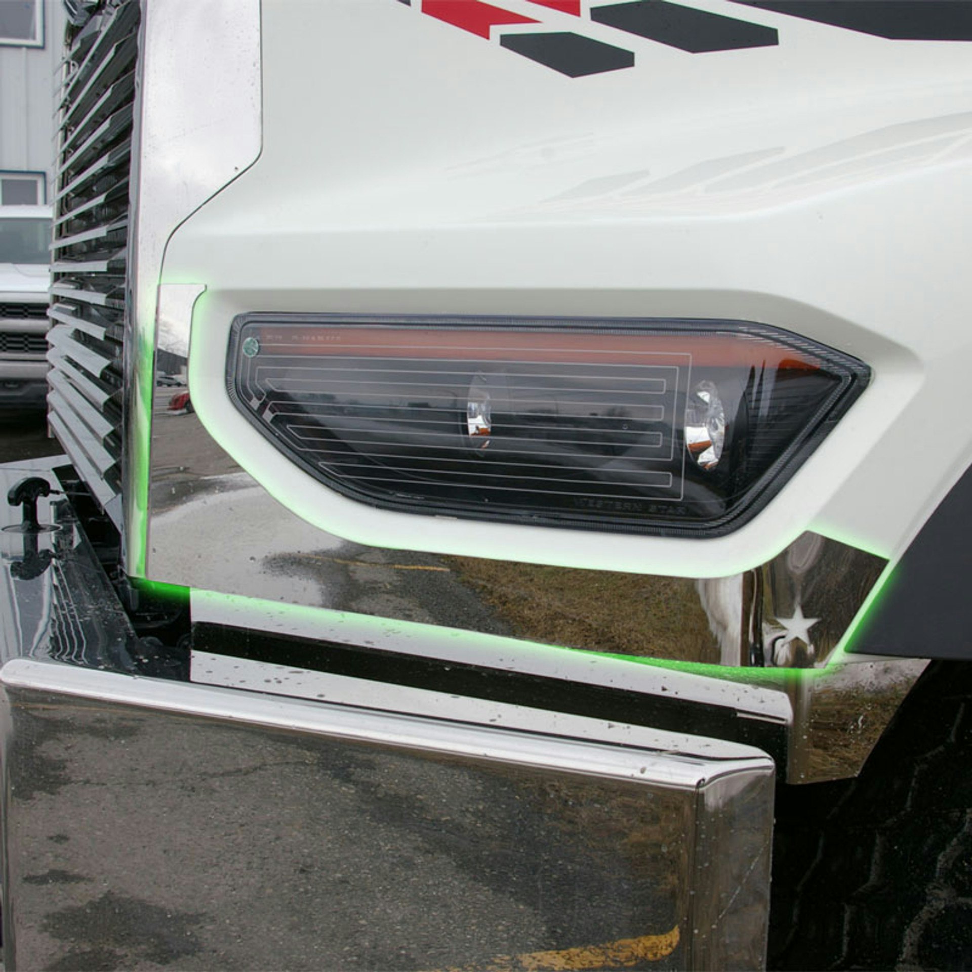 Semi-Truck Fender Guards & Protectors - Raney's Truck Parts