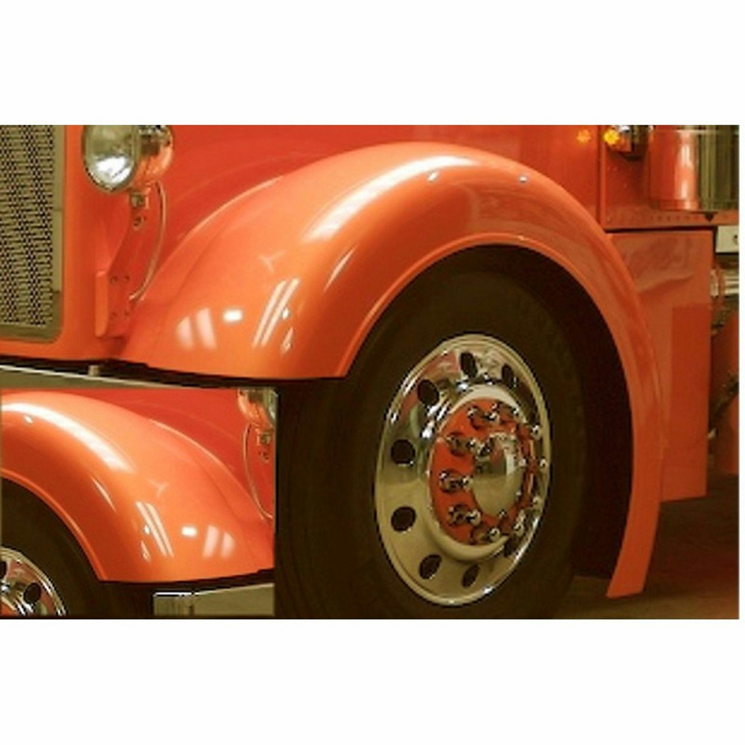 Peterbilt 379 Classic Fiberglass Front Fender Set - Raney's Truck Parts