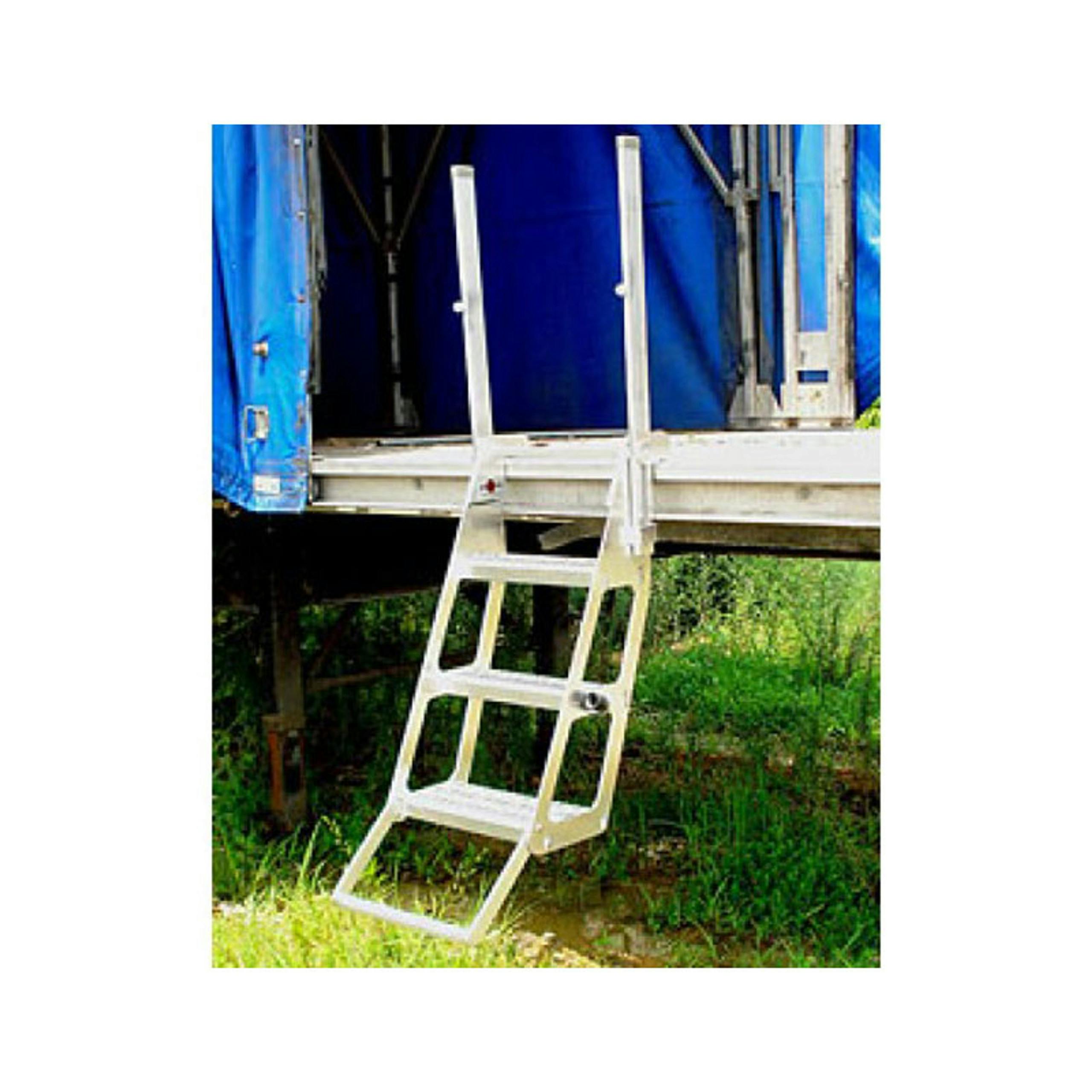 Retractable 2 Rung Truck Step Ladder - Raney's Truck Parts