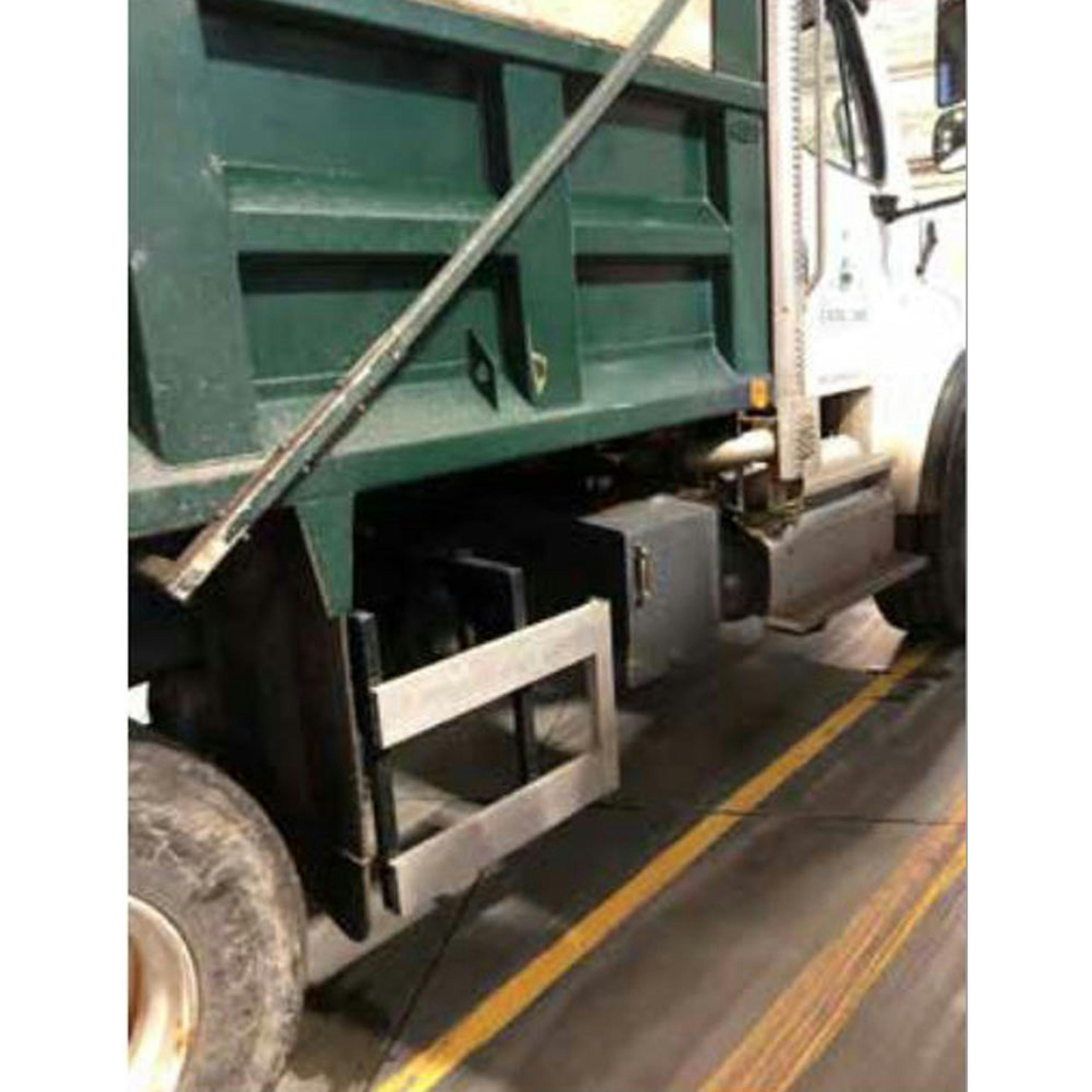 Universal Semi-Truck Side Guard Pair - Raney's Truck Parts