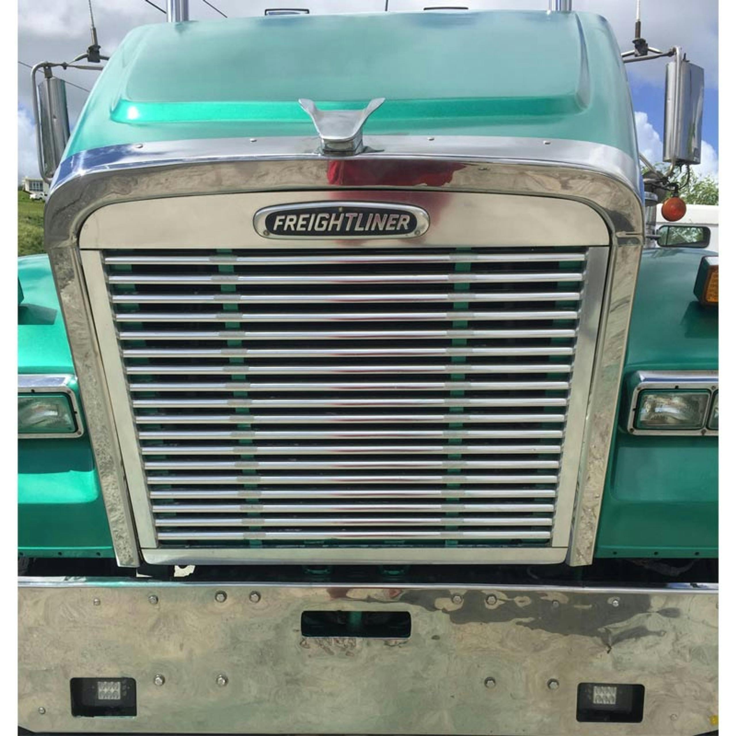 Freightliner FLD 120 Classic Python Grill Insert By RoadWorks - Raney's ...