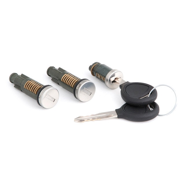 Volvo VNL Door Lock With Ignition Cylinders 23054122 - Raney's Truck Parts