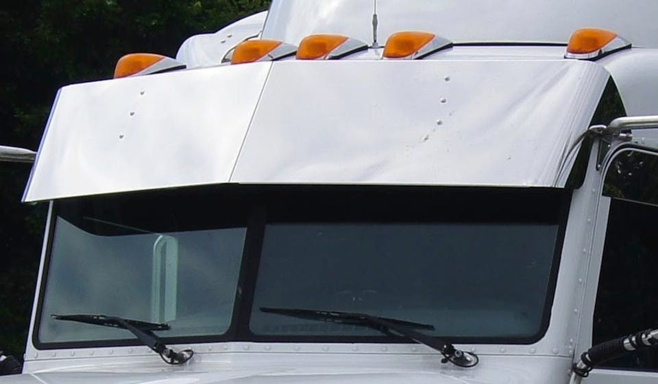 Peterbilt 389 Drop Visors