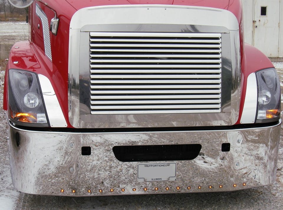 Volvo VNL Bumpers