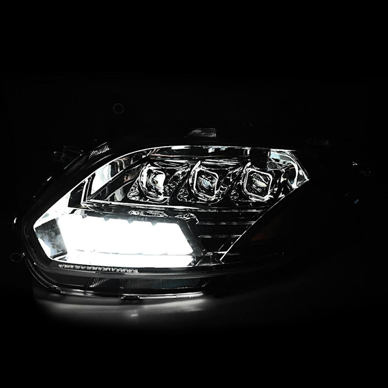 International LT625 Full LED Headlight | Sequential Turn Signal | DRL