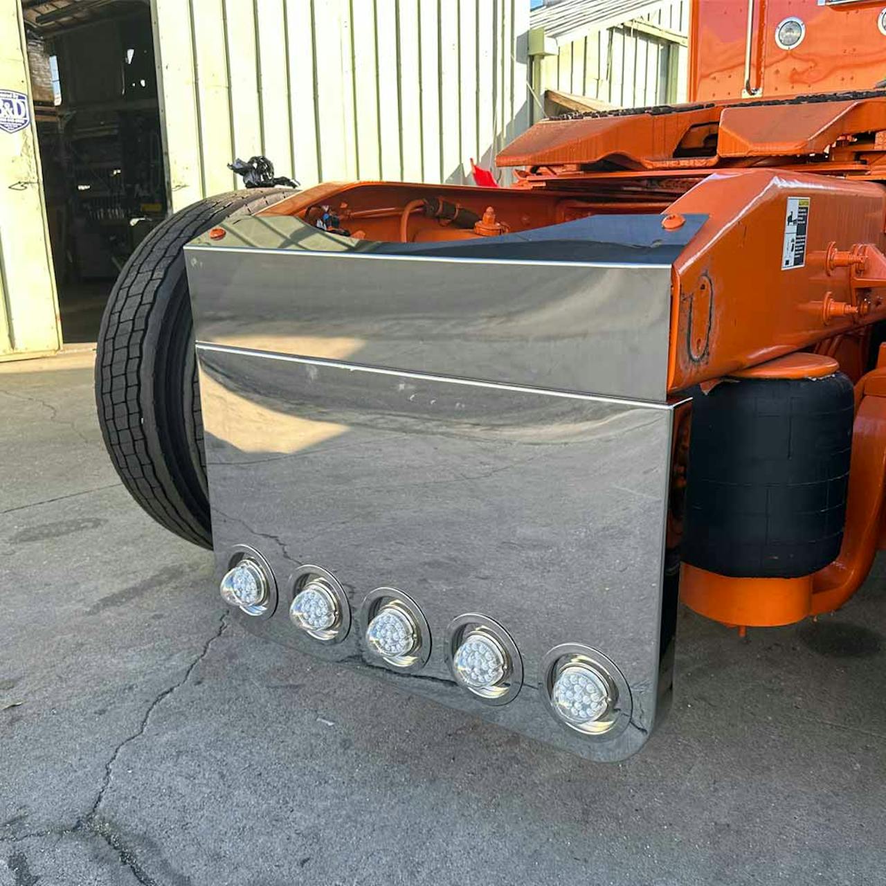 Rounded Rear Center Panel With 5-4" Light Holes | Raney's