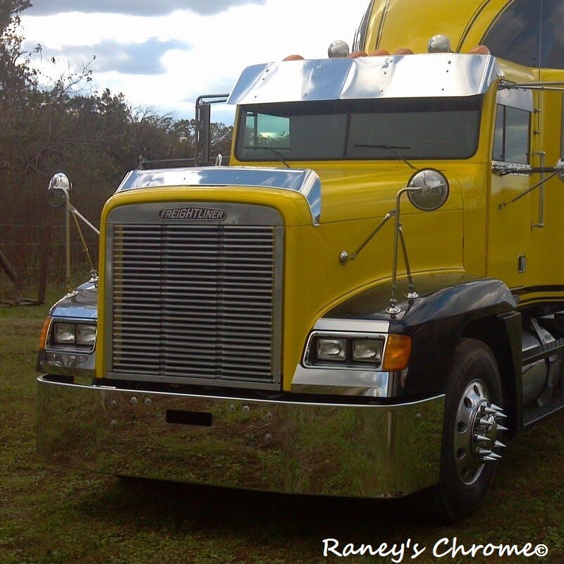 Freightliner FLD Exterior Parts & Accessories | Raney's Truck Parts